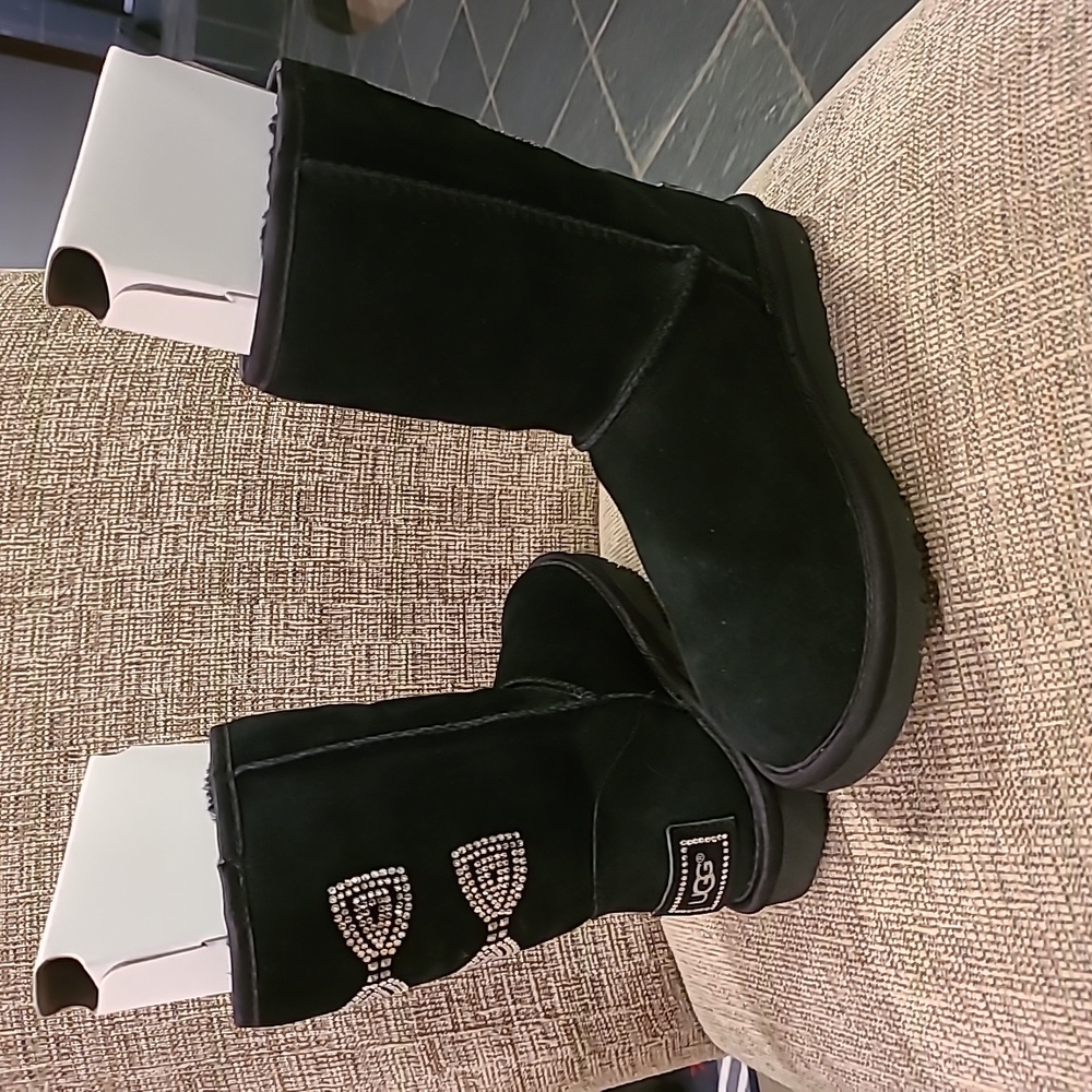 Ugg Black Classic Short Swarovski Bow Bling Boots Las… - Gem